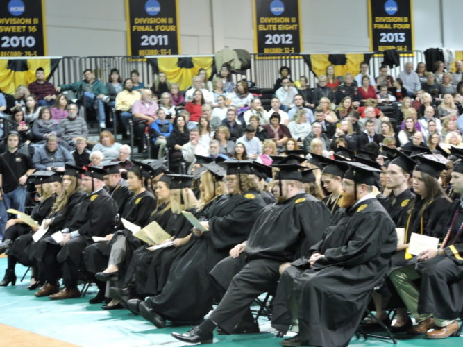 WLU graduates hear a message of perseverance | News, Sports, Jobs - The ...